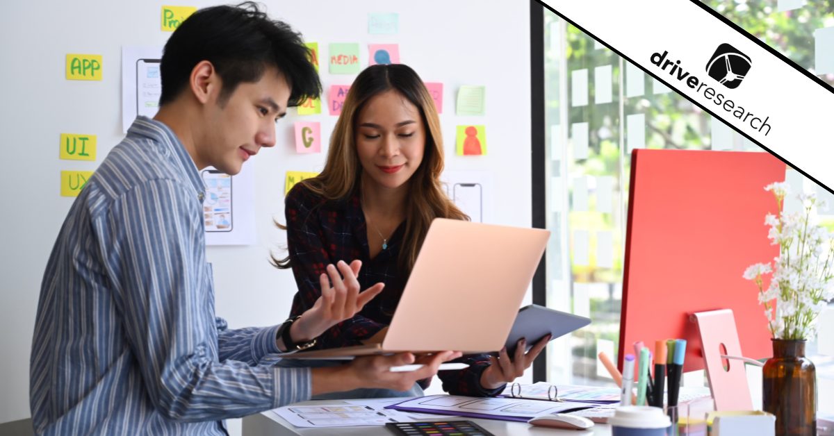 UX vs. Market Research: Which One Should You Use? (And Why) UX vs. Market Research: Which One Should You Use? (And Why)